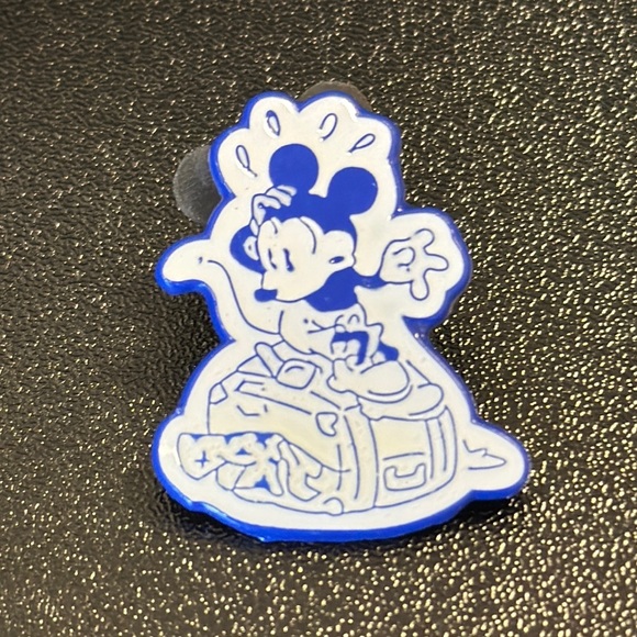 Disney | Jewelry | Disney Trading Pin Dvc Vacation Club Mickey Mouse ...